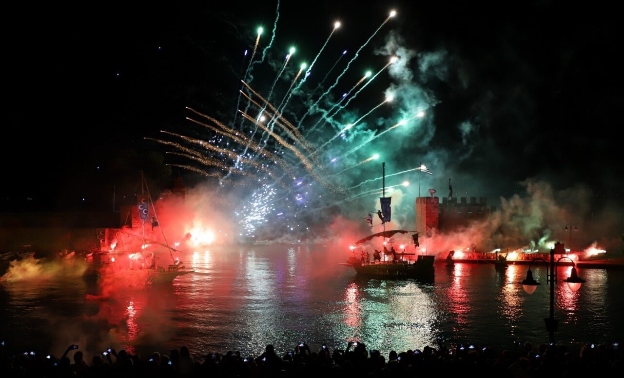 ΤΟ ΣΑΒΒΑΤΟ 8 ΟΚΤΩΒΡΙΟΥ Η ΑΝΑΠΑΡΑΣΤΑΣΗ ΤΗΣ ΝΑΥΜΑΧΙΑΣ ΤΗΣ ΝΑΥΠΑΚΤΟΥ | The ...